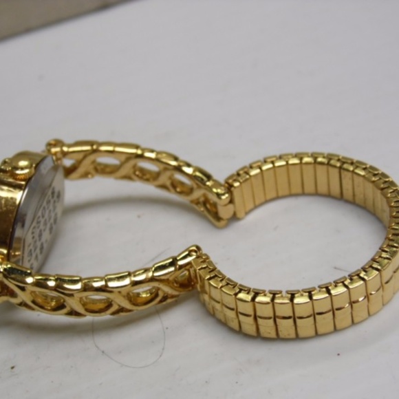 Sarah Coventry | Accessories | Vintage Sarah Coventry Watch Final Price ...